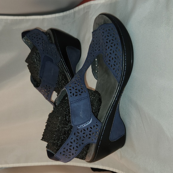 JBU | Shoes | Jbu Blue Wedge Heel Shoes Size 1 | Poshmark